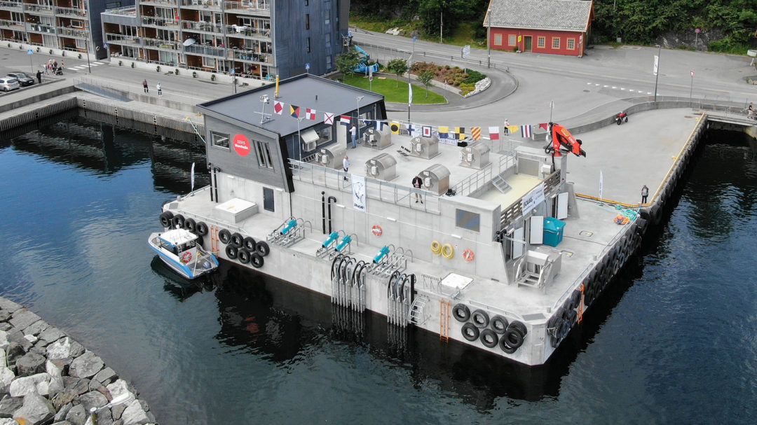 Feeding Barges - ScaleAQ